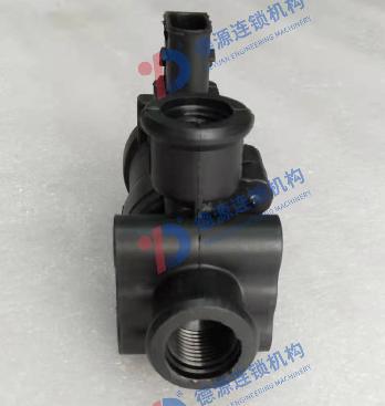 China A0009975212 PREMIUM PNEUMATIC REVERSING VALVE REPLACEMENT FOR BENZ TRUCKS for sale
