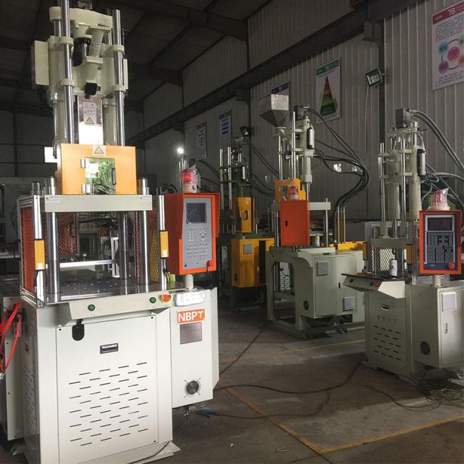 Automatic Servo System Injection Molding Machine for LED Strip Module Lights