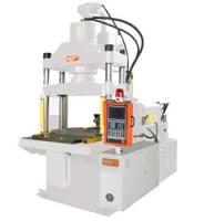 China Vertical Windsor Injection Molding Machine 2000kN Clamp Force PLC Control for sale