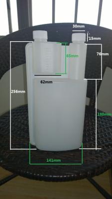 China 1000ml Twin Neck Measuring Plastic Dosing Bottle for100ml dosing for sale