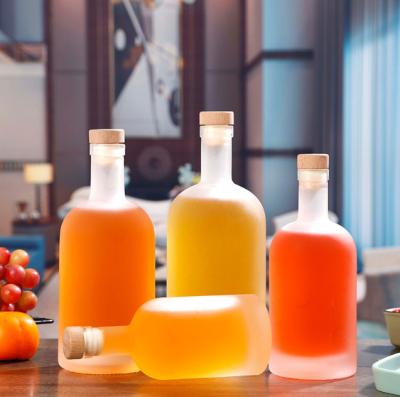 China ins hot sale /factory wholesale Fruit wine bottle/wine bottle/glass bottle/hot sale bottle/support customization for sale