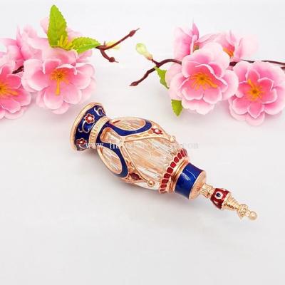 China 10ml glass essential oil bottle for sell ,appearance and generous beauty for sale