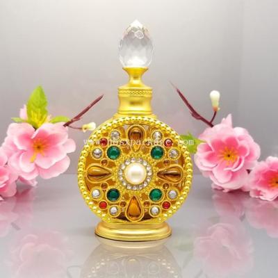 China 2017 newest product 15ml glass/gold essential oil bottle selling well all over the world for sale