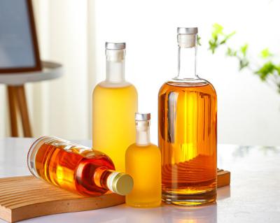China ins hot sale /factory wholesale Fruit wine bottle/wine bottle/glass bottle/hot sale bottle/support customization for sale