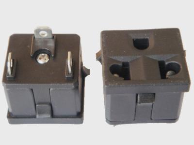 Cina Recipiente di parete nero di CA dello sbocco di potere dell'incavo di potere del forcone del quadrato 3 del Brasile 250VAC 20A in vendita