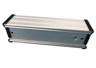 China Hardwired Plug In PDU Power Distribution Unit 4 Outlet With IEC Connector Low Profile for sale