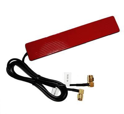 Cina Antenna patch per auto Linea RG174 Testa SMA 5DBI in vendita