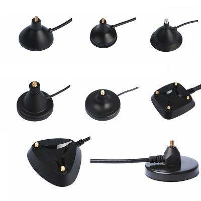 Cina Base triangolare tre del segnale dell'antenna della tazza di aspirazione su un modello privato Special Custom in vendita