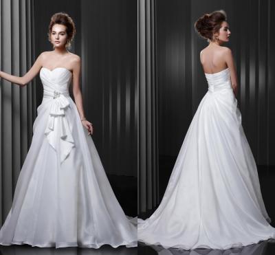 China Womens Pleated Open Back Sweetheart Wedding Gowns with Sash Twist Knot for sale