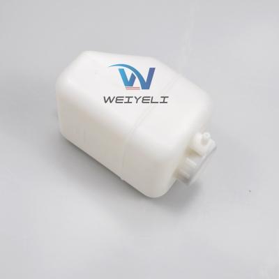 Cina Serbatoio di espansione del liquido di raffreddamento per radiatore di plastica Assy 11M6-52330 11M8-42300 in vendita