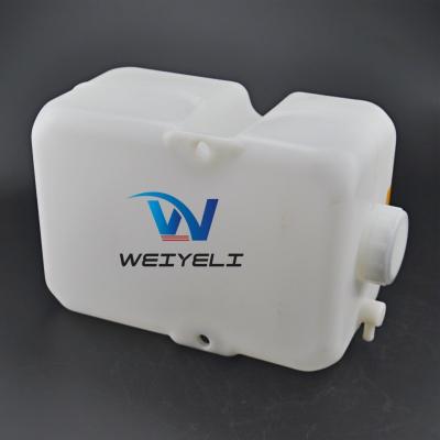 Cina 11N8-41071 Serbatoio di espansione liquido di raffreddamento in plastica per R215 R225-9 R485-9 R250LC-9 R210W-9 R290LC-9 R520LC-9 R480LC-9A R800LC-9 R430LC-9A Parti per macchinari industriali per escavatori in vendita