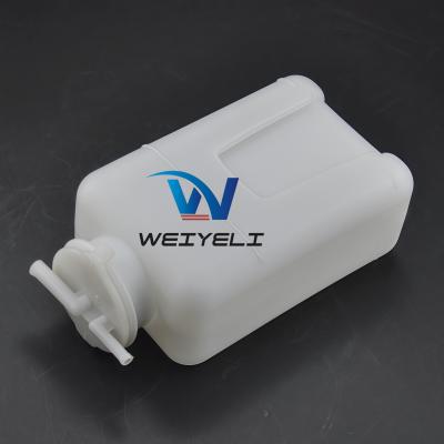 Cina SY16C 26 35 XCMG XE15 17 Levo FR15 18 Kubota U15 17 Escavatore Macchine per la costruzione Acqua di bottiglia di plastica di raffreddamento Acqua di serbatoio Acqua di stoccaggio Acqua di bottiglia Ricambi in vendita