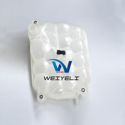 Cina JCB JS220/200 Serbatoio di espansione liquido di raffreddamento 334/G3689 OEM Garanzia 3 mesi in vendita