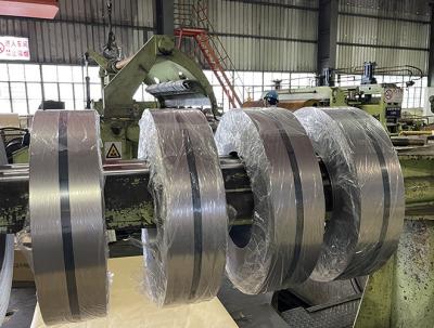 Cina Lo stampaggio profondo CRC ha laminato a freddo lo strato DC06 del acciaio al carbonio per i ricambi auto in vendita