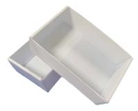 China Shakeproof Corrugated Plastic Crates Waterproof White Storage Wardrobe Box for sale