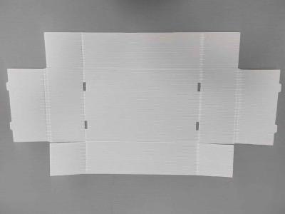 China PP Corrugated Plastic Shipping Boxes Box 50lbs Hardness Plastic Crate for sale