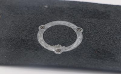 Cina Toppe di cuoio a incisione laser per i vestiti con il materiale del metallo del cappello del ferro in vendita