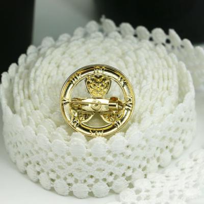 Cina Dimensione circolare del diamante fissata lega dorata 2.5cm dei perni e delle fibule di modo in vendita