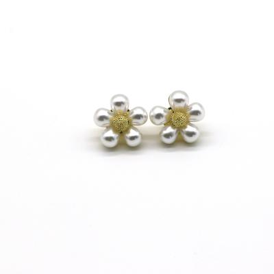 Cina ODM dell'OEM di dimensione di Diamond Cufflinks Inlaid Pearl 1.5cm×1.5cm degli uomini dell'oro in vendita