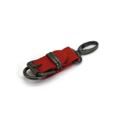Cina ODM regolabile a catena chiave di cuoio rosso del materiale della lega di colore della pistola di 2cm in vendita