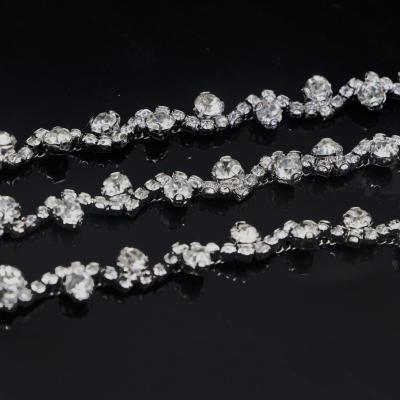 Cina Crystal Diamond Chain decorativo, ODM dell'argento 5MM della collana del cristallo di rocca in vendita