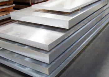 Cina Strato di alluminio anodizzato tirato caldo di costruzione, T3 2024 piatto di alluminio piano 4x8 in vendita