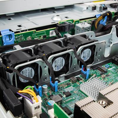 Cina Dell PowerEdge R240 E-2224 4 * 3.5 