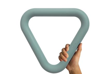 Cina 7/10Lb Gym Workout Anti-Slip Triangolo Manubrio Silicone Pesi di Ferro Manubrio in vendita