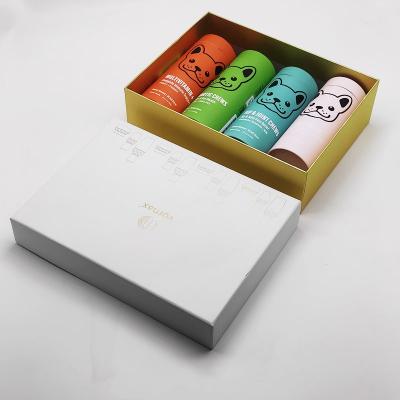 Cina Confezione regalo in carta CMYK personalizzata Confezione rigida per scarpe in cartone per alimenti per animali domestici in vendita