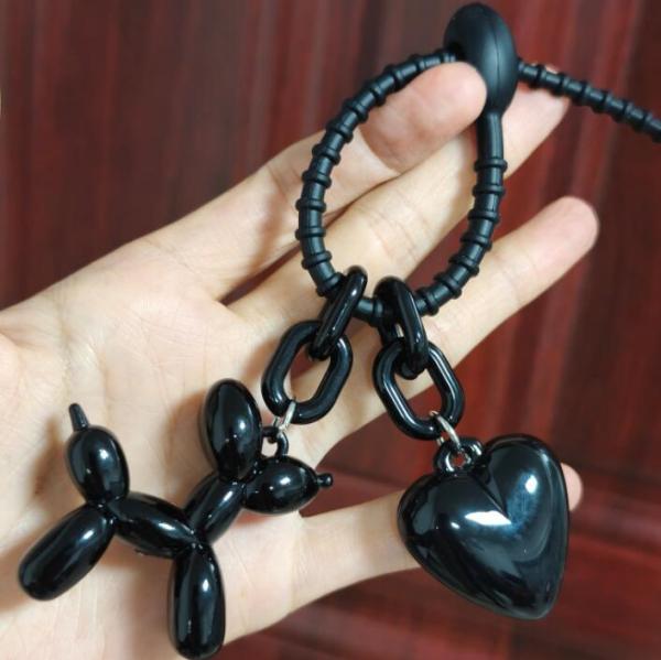 Quality GUGEER Jelly Balloon Dog Keychain Bulk for Women Teen Girls Black Heart keychain Charm for Backpack Purse Tote Handbag Bookbag for sale