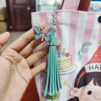 Quality GUGEER Exquisite Butterfly Keychain Charm Pendant Decorative Key Ring Sweet Gift for sale