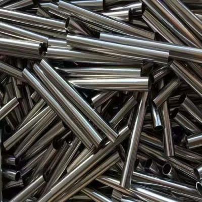 Cina Decorazione d'acciaio rotonda laminata a caldo della tubatura del tubo 8K di acciaio inossidabile di industria alimentare in vendita