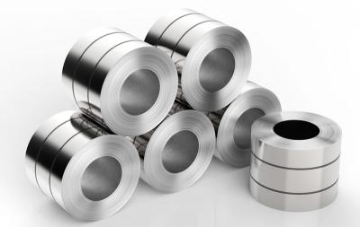 Cina ASTM A312 304 bobina in acciaio inossidabile laminata a freddo 0,5 mm 0,6 mm spessore 1219 larghezza per la vasca idraulica in vendita