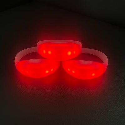 China DMX Wireless Controller for 15 Color and Light Modes on Remote Controlled LED Bracelets with Silicone Design for sale