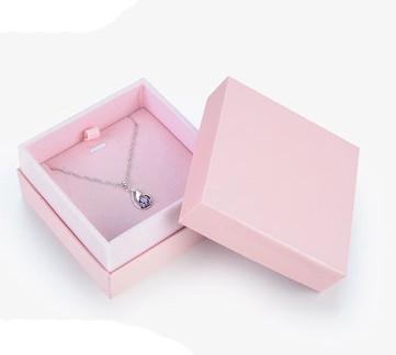 China Necklace Jewelry velvet box for sale