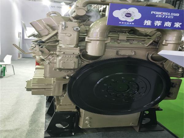 Quality 800-1200KW diesel marine engine for ship and boat jinan diesel engine cnpc for sale
