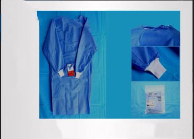 China Light Weight Doctors Disposable Surgical Gown Flexible Contoured Styling Degradabl for sale