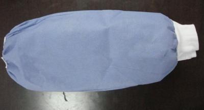 Cina L'anti braccio di plastica liquido di Ddisposable collega Sms con un manicotto non tessuto con Oversleeves ricoperto pe in vendita