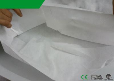 Cina La barella eliminabile microporosa respirabile riveste i pollici liberi del lattice 65gsm 40x48 in vendita
