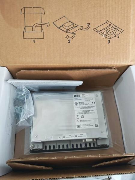 Quality ABB CP6407 1SAP540710R0001 Control Panel With 7 Inch TFT Touch Screen 64K Colors for sale