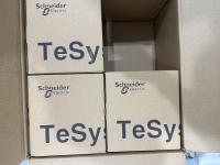 Quality Heavy Duty Schneider Electric LC1F225M7 TeSys F Contactor 3P (3 NO) 220V 50/60Hz for sale