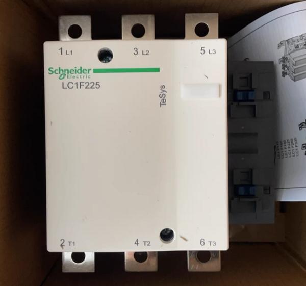Quality Heavy Duty Schneider Electric LC1F225M7 TeSys F Contactor 3P (3 NO) 220V 50/60Hz for sale