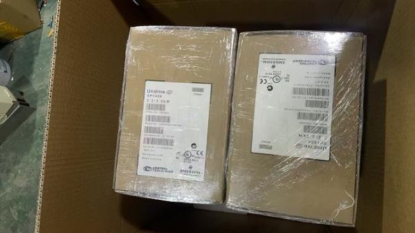 Quality Emerson Control Techniques SP1404 Unidrive AC Servo Drive 2.2/3.0 kW Order No. for sale