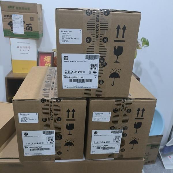 Quality Allen Bradley PLC Parts MPL-B320P-HJ72AA MP-Series MPL 480V AC Rotary Servo for sale