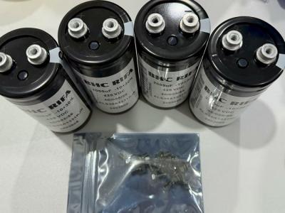 中国 BHC RIFA ALS30A1331KJ スナップイン電解コンデンサ 2000uF -10+30% 425VDC 2403008 堅牢 販売のため