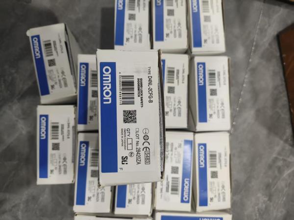 Quality Omron D4NL-2CFG-B Guard Lock Safety Door Switch Ultimate IP67 Protection EN ISO for sale