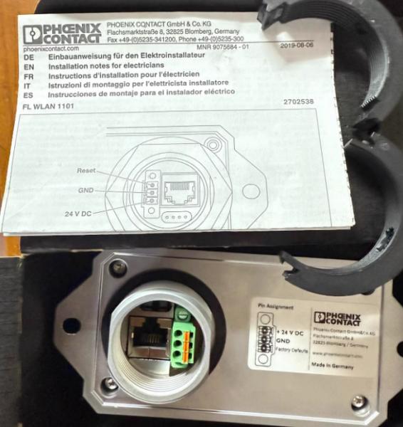 Quality Phoenix Contact FL WLAN 1101 Order No. 2702538 Industrial Wireless Module Rugged for sale