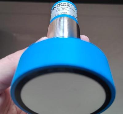 中国 UM30-215113 SICK 超音波距離センサ IP65 / IP67 -25°C～+70°C 販売のため