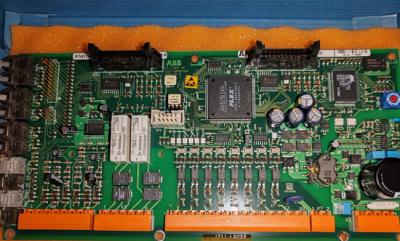 China UAC389AE02 HIEE300888R0002 Módulo CPU ABB AC 800M de alto desempenho à venda