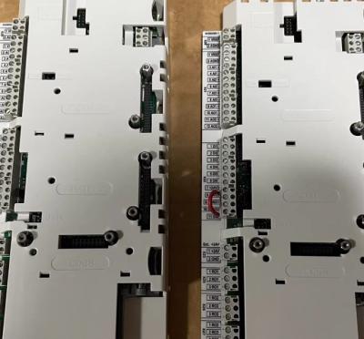 China RDCU-02C 64607901 ABB Relion® 650/670 series protection devices distributed communication control units for sale